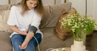 50 Famous Healthcare Leaders in the World [2025] - DigitalDefynd